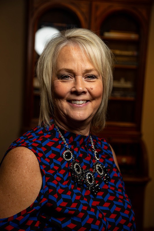 Eastern Illinois University :: Foundation - Foundation Board & Associates