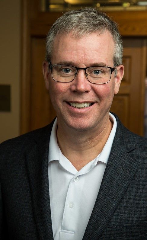 Eastern Illinois University :: University Advancement