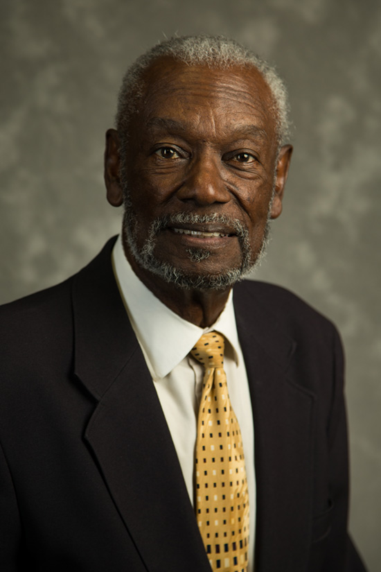 Eastern Illinois University :: University Advancement