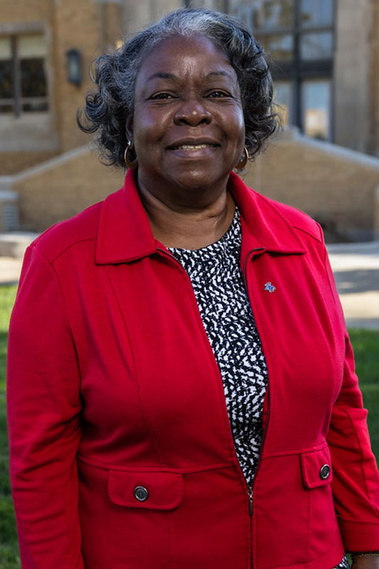 Eastern Illinois University :: University Advancement